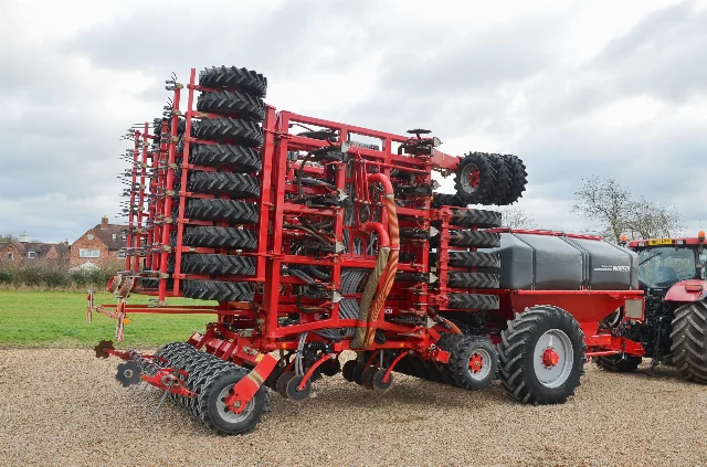 HORSCH SPRINTER 12SW TINE DRILL 12M Drills 11017998 For Sale